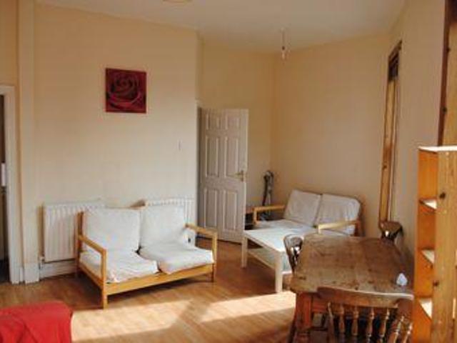 3 Bedrooms Terraced house for rent in 3A Hyde Park Road, Hyde Park LS6