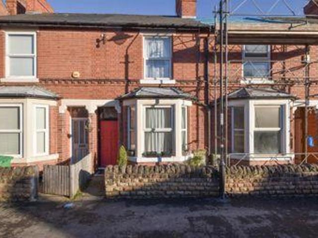 3 Bedrooms Terraced house for sale in Mundella Road, The Meadows, Nottingham NG2