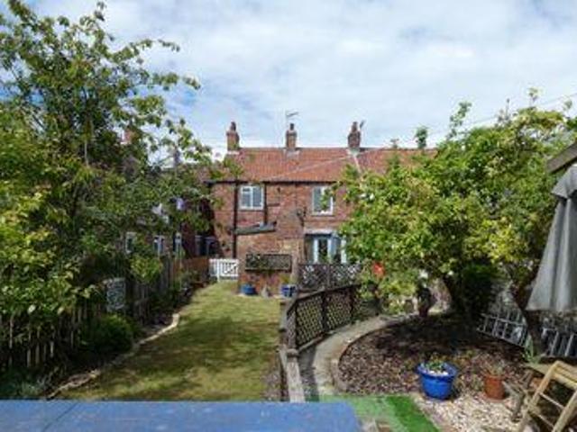 3 Bedrooms Terraced house for sale in Main Street, Wetwang, Driffield YO25