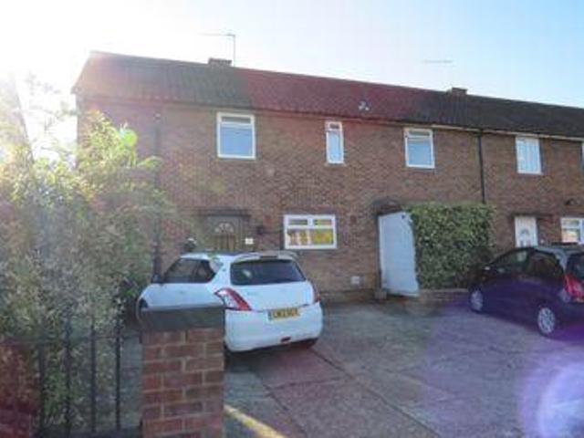 3 Bedrooms Terraced house for sale in Maynard Drive, St.Albans AL1