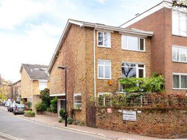 3 Bedrooms Terraced house for sale in Meadowbank, London NW3