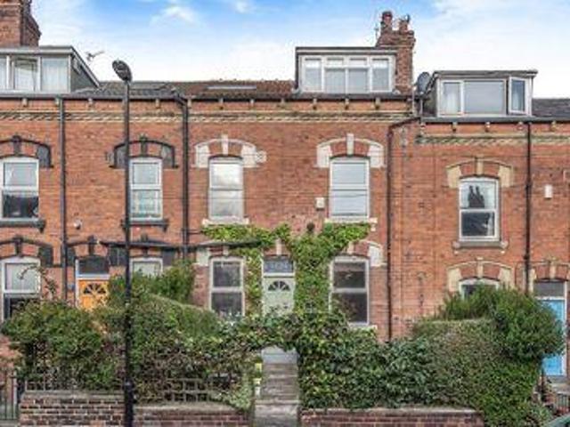 3 Bedrooms Terraced house for sale in Methley Terrace, Leeds, West Yorkshire LS7