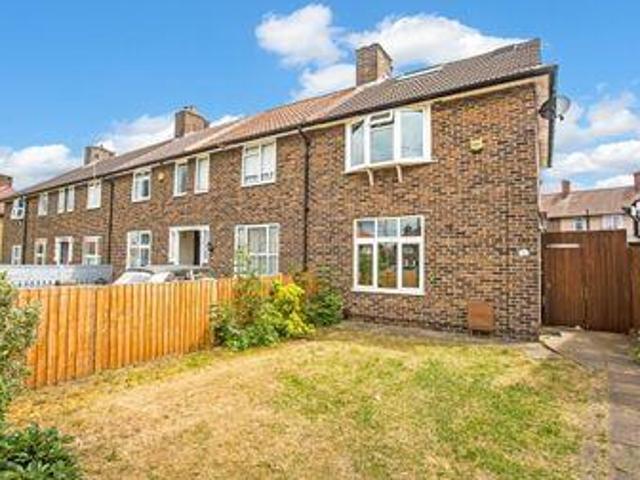 3 Bedrooms Terraced house for sale in Missenden Gardens, Morden SM4
