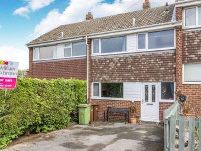 3 Bedrooms Terraced house for sale in Moor Avenue, Stanley, Wakefield WF3
