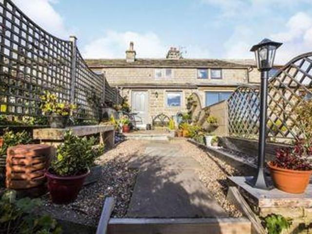 3 Bedrooms Terraced house for sale in Moorside Farm, Radcliffe Lane, Halifax, West Yorkshire HX2