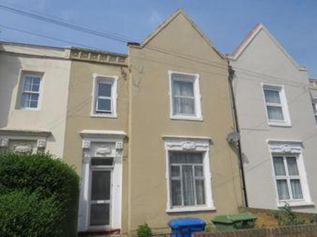 3 Bedrooms Terraced house for sale in Montpelier Road, London SE15