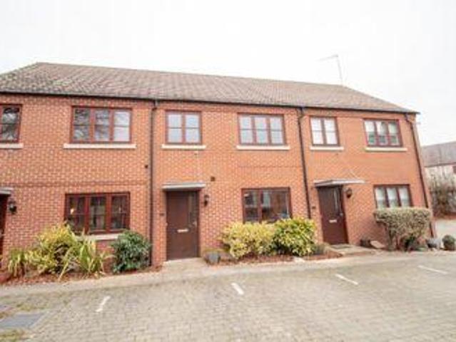 3 Bedrooms Terraced house for sale in Moths Grace, Basingstoke RG24