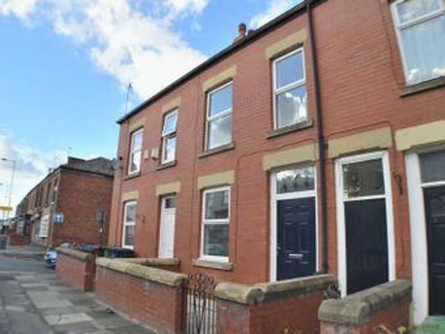 3 Bedrooms Terraced house for sale in Mottram Road, Hyde SK14