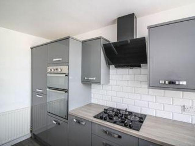 3 Bedrooms Terraced house for sale in Navena Avenue, Fleetwood FY7