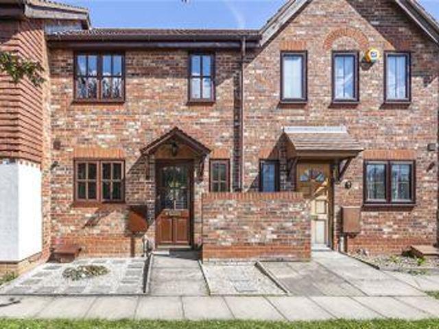 3 Bedrooms Terraced house for sale in Nelson Mandela Road, London SE3