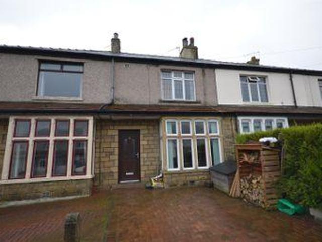 3 Bedrooms Terraced house for sale in Newlands Grove, Northowram, Halifax HX3