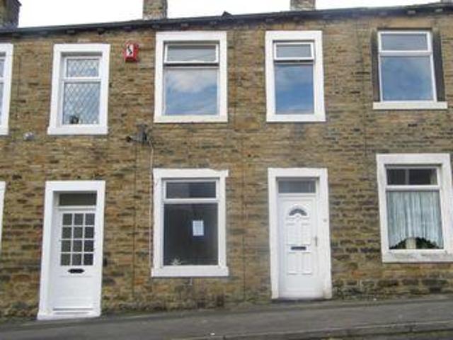 3 Bedrooms Terraced house for sale in Norman Street, Halifax HX1