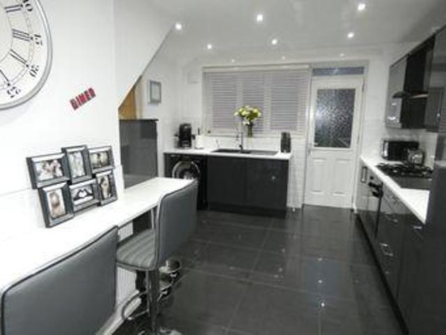 3 Bedrooms Terraced house for sale in Outwood Road, Heald Green, Cheadle SK8