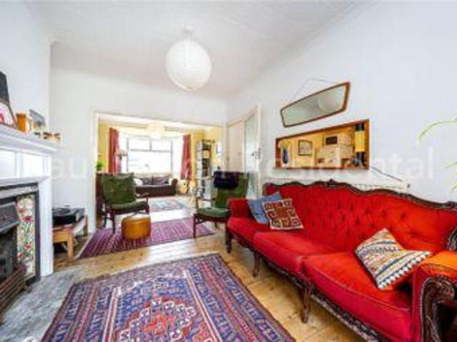 3 Bedrooms Terraced house for sale in Oakdale Road, London N4