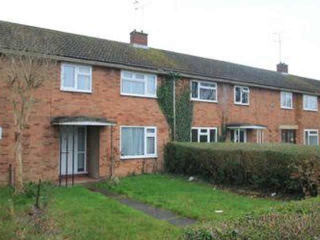 3 Bedrooms Terraced house for sale in Oakfield Road, Aylesbury HP20