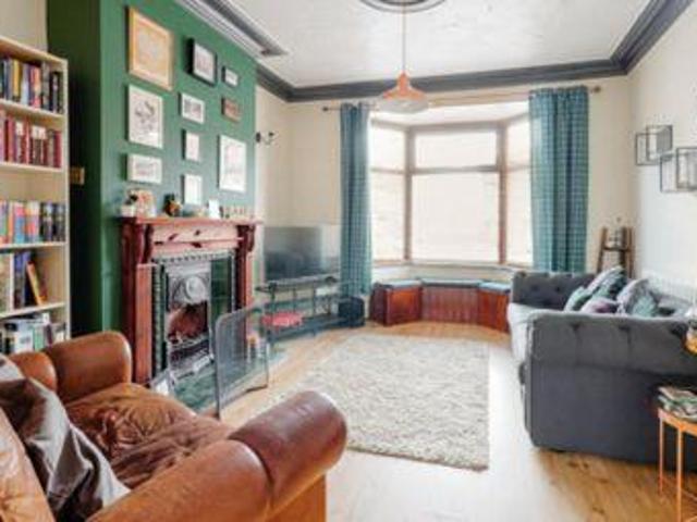3 Bedrooms Terraced house for sale in Old Clifton Lane, Rotherham S65