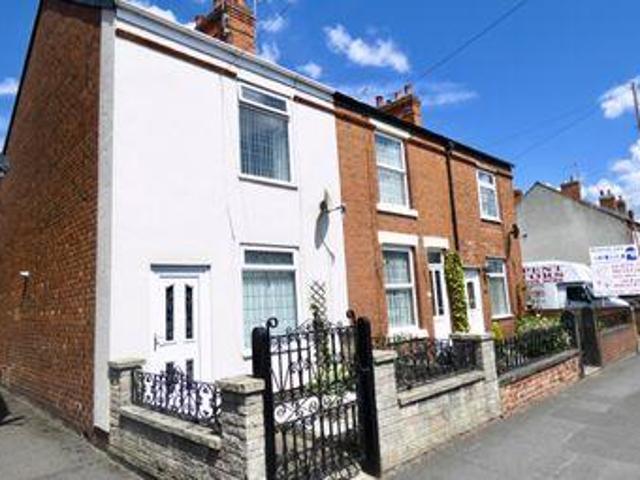 3 Bedrooms Terraced house for sale in Old Road, Chesterfield S40