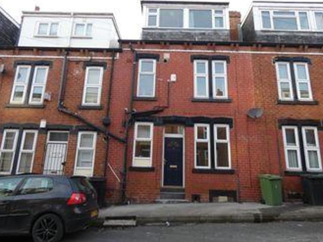 3 Bedrooms Terraced house for sale in Autumn Street, Hyde Park, Leeds LS6