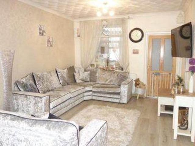 3 Bedrooms Terraced house for sale in Avondale Road, Gelli CF41