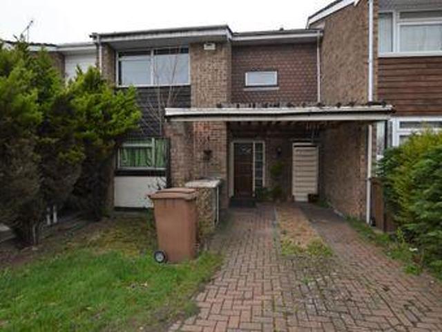 3 Bedrooms Terraced house for sale in Avril Way, Highams Park E4