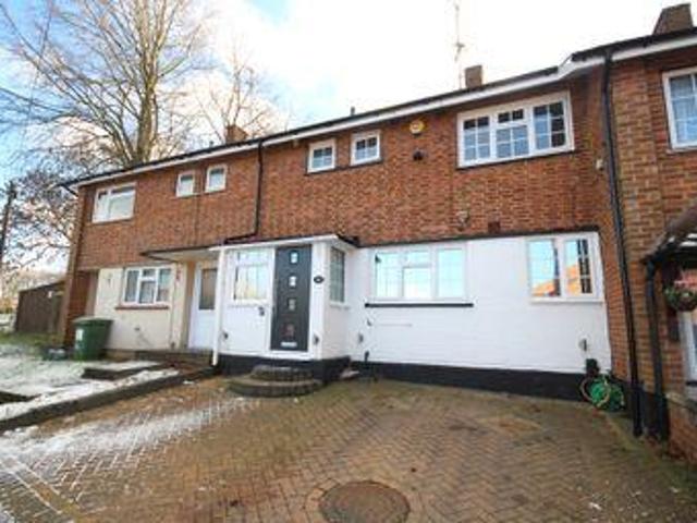 3 Bedrooms Terraced house for sale in Acorn Road, Hemel Hempstead HP3