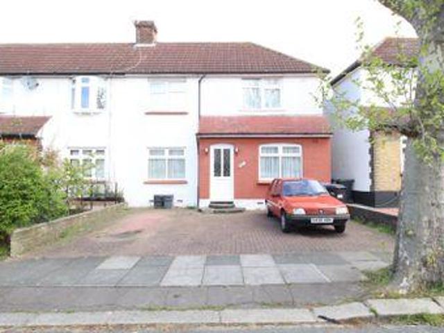 3 Bedrooms Terraced house for sale in Addison Avenue, London N14