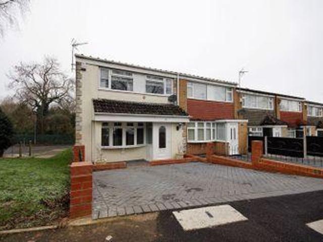 3 Bedrooms Terraced house for sale in Aire Croft, Birmingham B31
