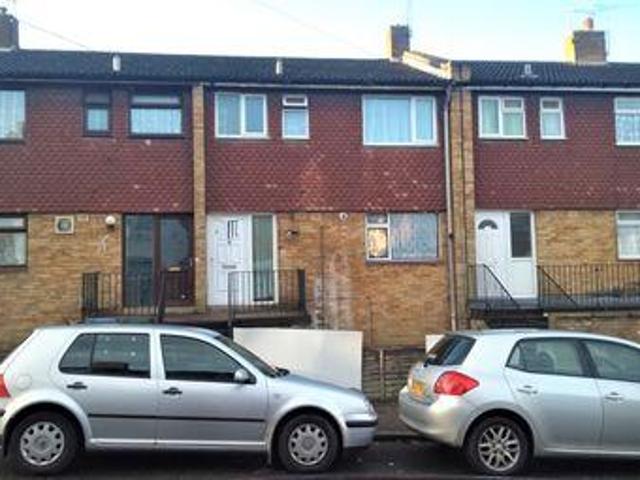 3 Bedrooms Terraced house for sale in Alfred Road, Coventry CV1