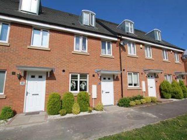 3 Bedrooms Terraced house for sale in Anglian Way, Coventry CV3