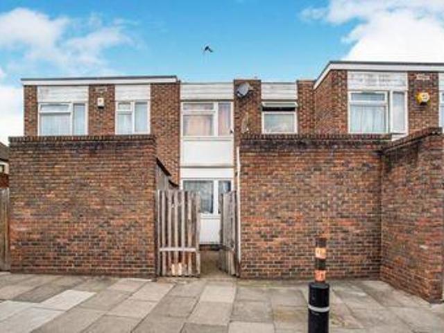 3 Bedrooms Terraced house for sale in Barth Road, Plumstead, Near Woolwich, London SE18