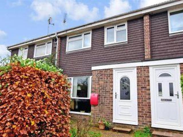 3 Bedrooms Terraced house for sale in Belinus Drive, Billingshurst, West Sussex RH14
