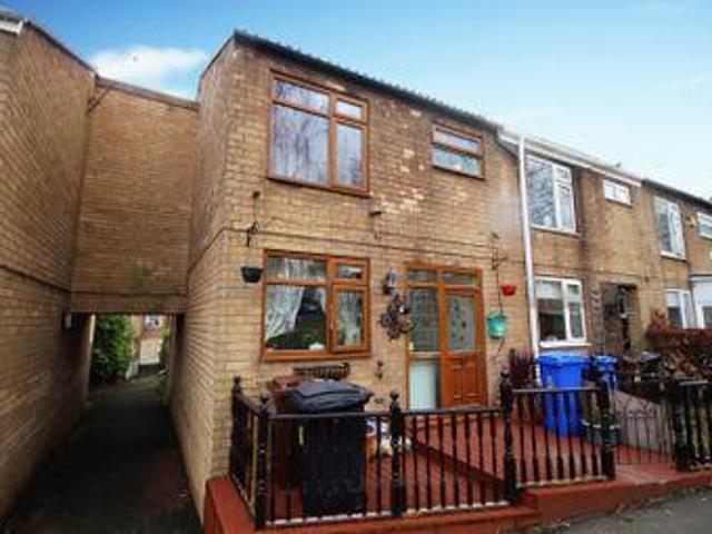3 Bedrooms Terraced house for sale in Birchwood Grove, Sheffield, South Yorkshire S20