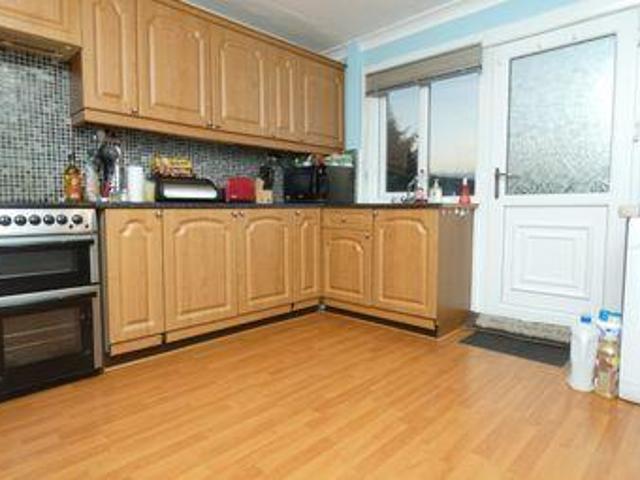 3 Bedrooms Terraced house for sale in Blackstock Road, Sheffield S14