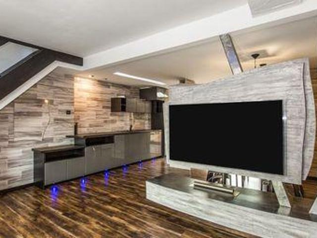 3 Bedrooms Terraced house for sale in Bowgreave Avenue, Bolton BL2