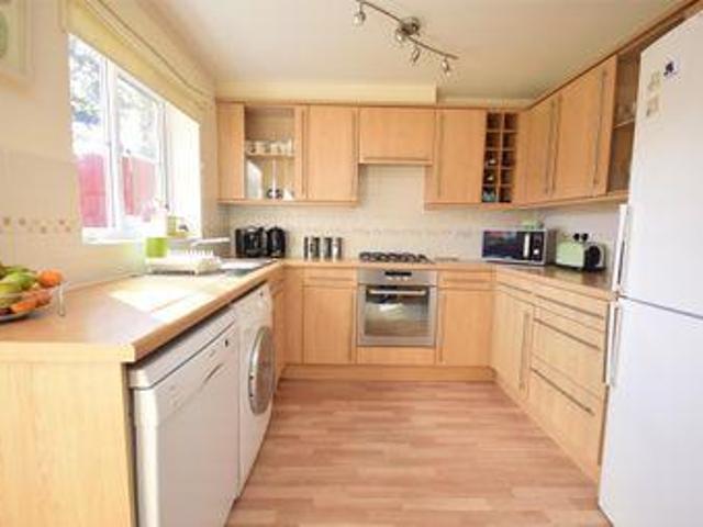 3 Bedrooms Terraced house for sale in Britton Gardens, Bristol BS15