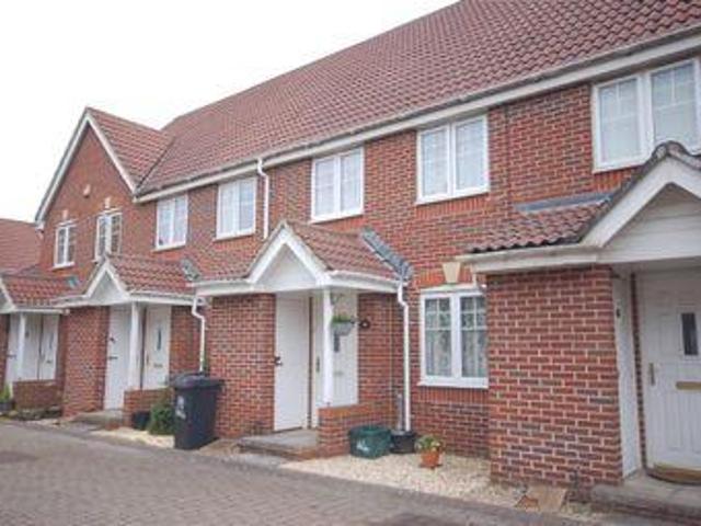 3 Bedrooms Terraced house for sale in Britton Gardens, Kingswood, Bristol BS15