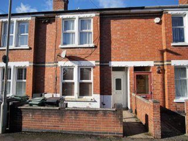 3 Bedrooms Terraced house for sale in Calton Road, Linden, Gloucester GL1