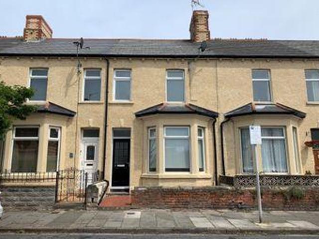 3 Bedrooms Terraced house for sale in Castleland Street, Barry CF63