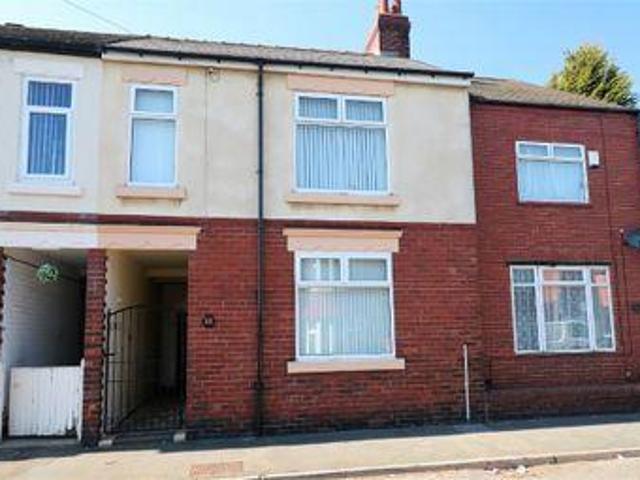 3 Bedrooms Terraced house for sale in Carlyle Street, Mexborough, South Yorkshire S64