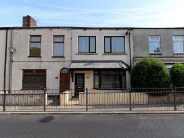 3 Bedrooms Terraced house for sale in Chorley Road, Westhoughton, Bolton BL5