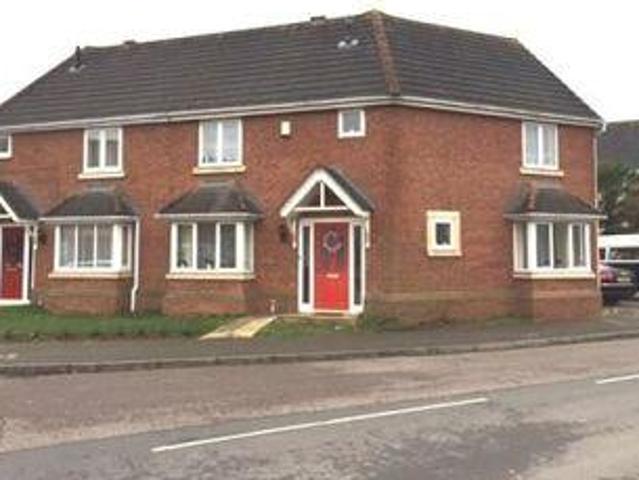 3 Bedrooms Terraced house for sale in Christchurch Grove, Milton Keynes MK12