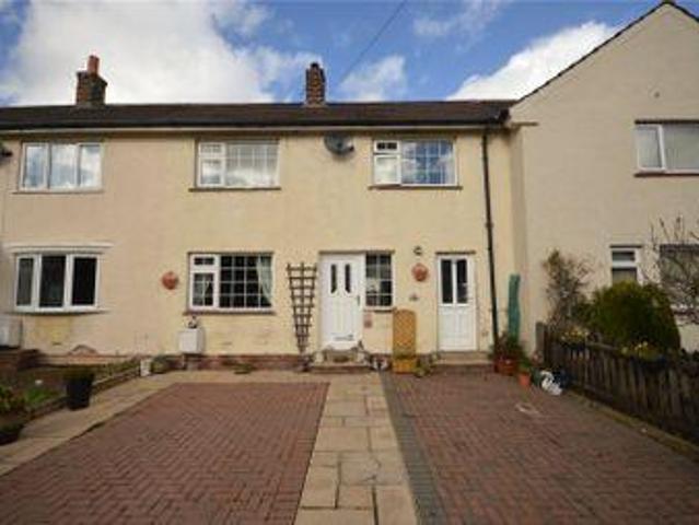 3 Bedrooms Terraced house for sale in Church Close, Pool In Wharfedale, Otley, West Yorkshire LS21
