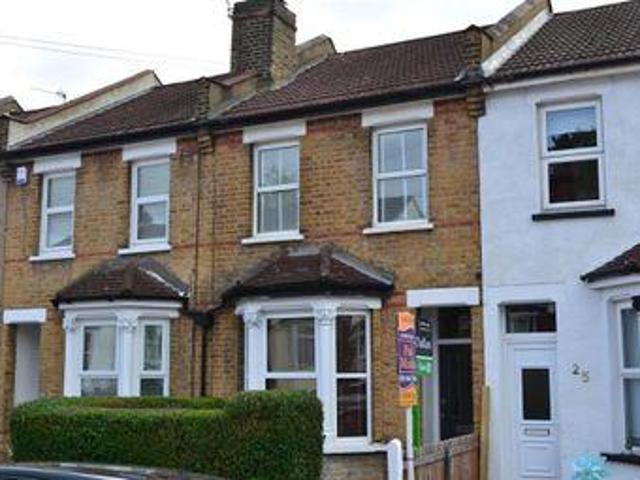 3 Bedrooms Terraced house for sale in Churchill Road, South Croydon, Surrey CR2