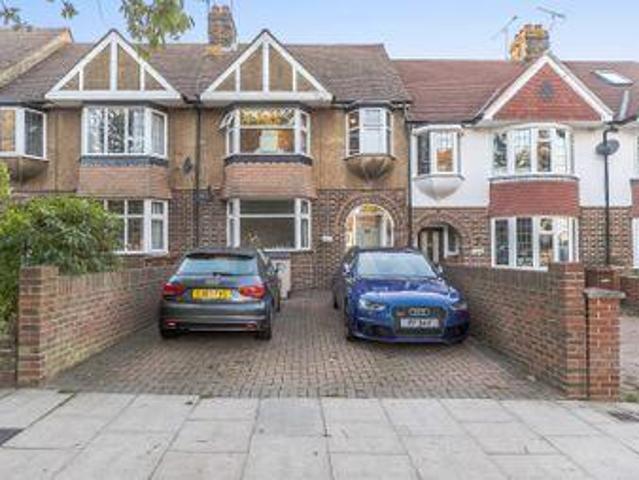 3 Bedrooms Terraced house for sale in City Way, Rochester ME1