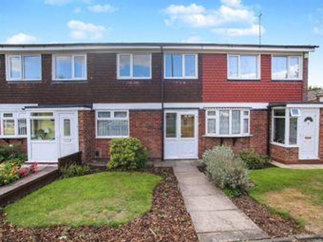 3 Bedrooms Terraced house for sale in Clopton Crescent, Birmingham B37