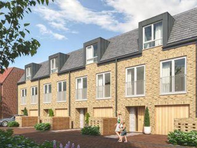 3 Bedrooms Terraced house for sale in Corys Road, Rochester ME1