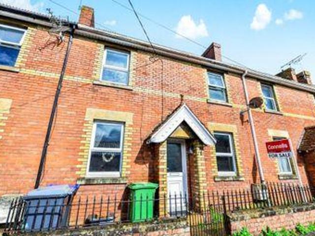 3 Bedrooms Terraced house for sale in Dursley Road, Trowbridge BA14
