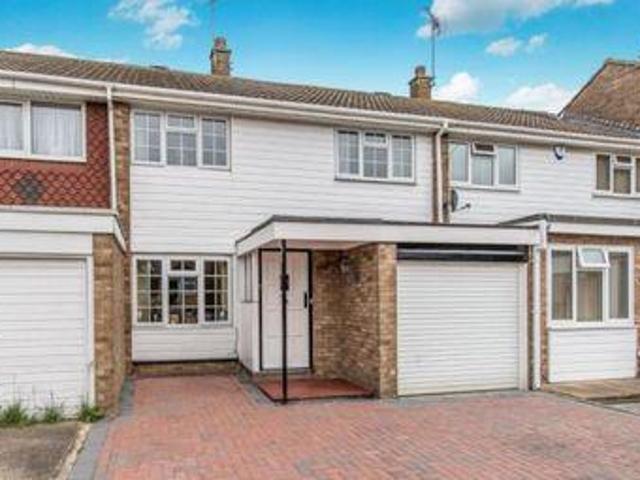 3 Bedrooms Terraced house for sale in Dogwood Close, Northfleet, Gravesend, Kent DA11