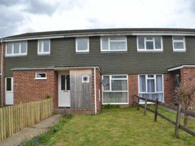 3 Bedrooms Terraced house for sale in Eliot Close, Thatcham RG18