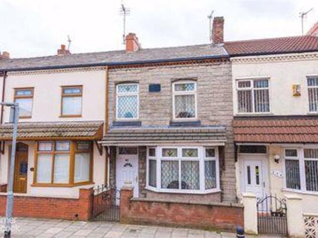 3 Bedrooms Terraced house for sale in Elliott Street, Tyldesley, Manchester M29